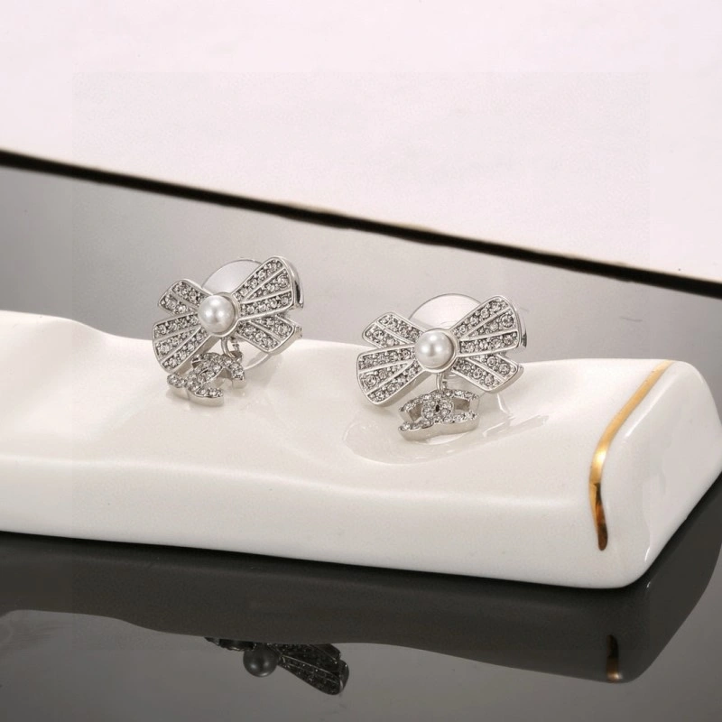 Accurate model Chanel Earrings