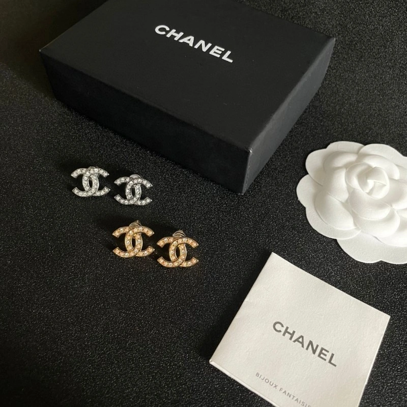 High accuracy Chanel Earrings