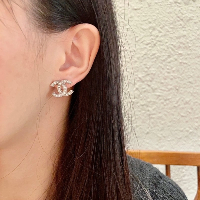 High accuracy Chanel Earrings