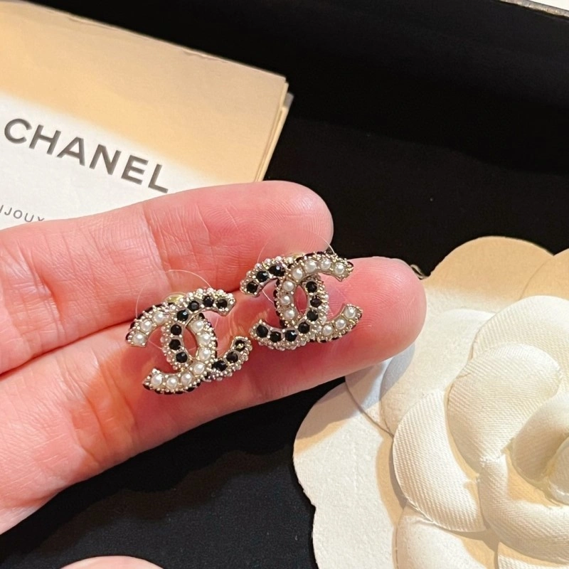 Legit Chanel Earrings