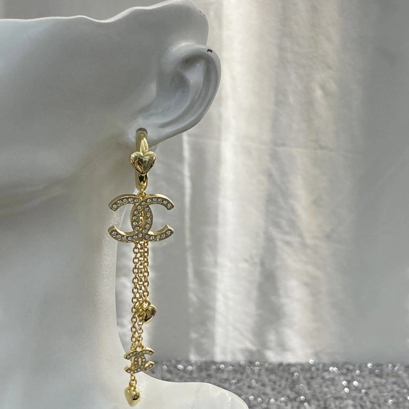 Top match Chanel Earrings