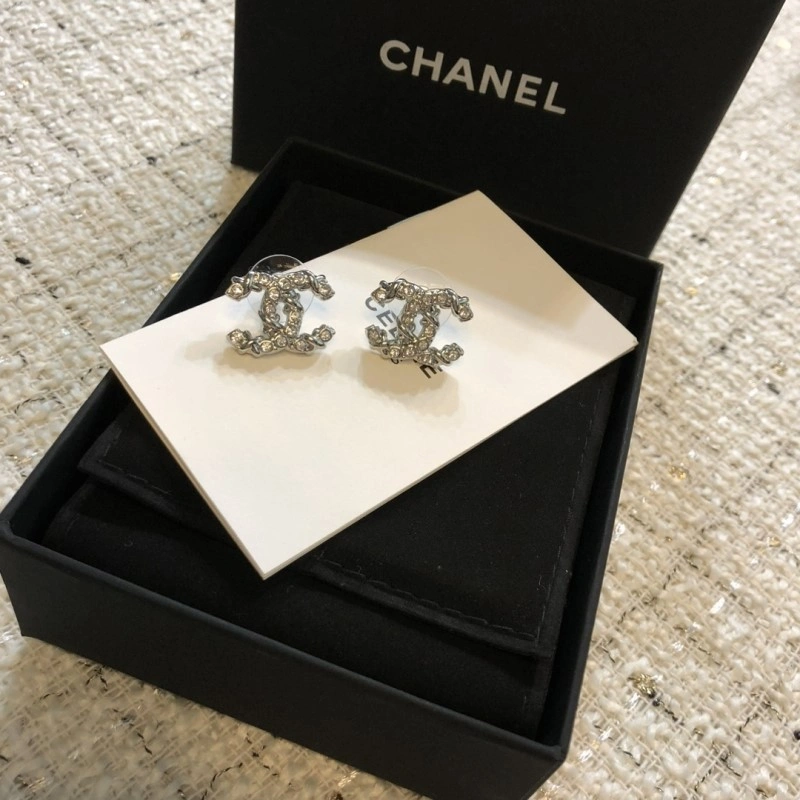 High accuracy Chanel Earrings