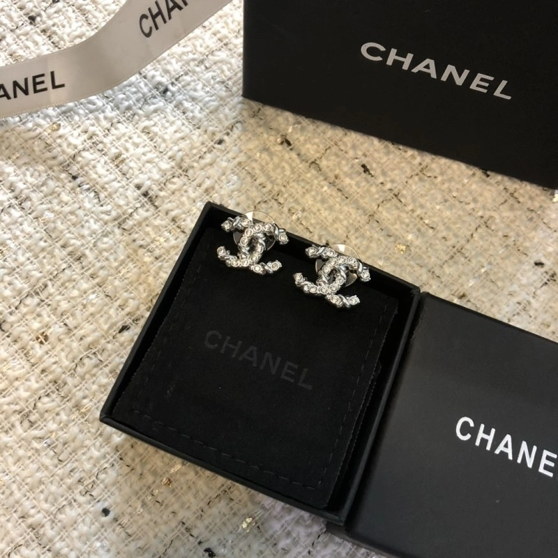 High accuracy Chanel Earrings