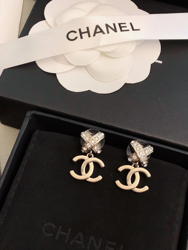 Low-cost Chanel Earrings