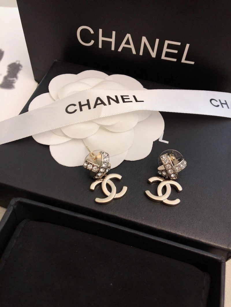 Low-cost Chanel Earrings