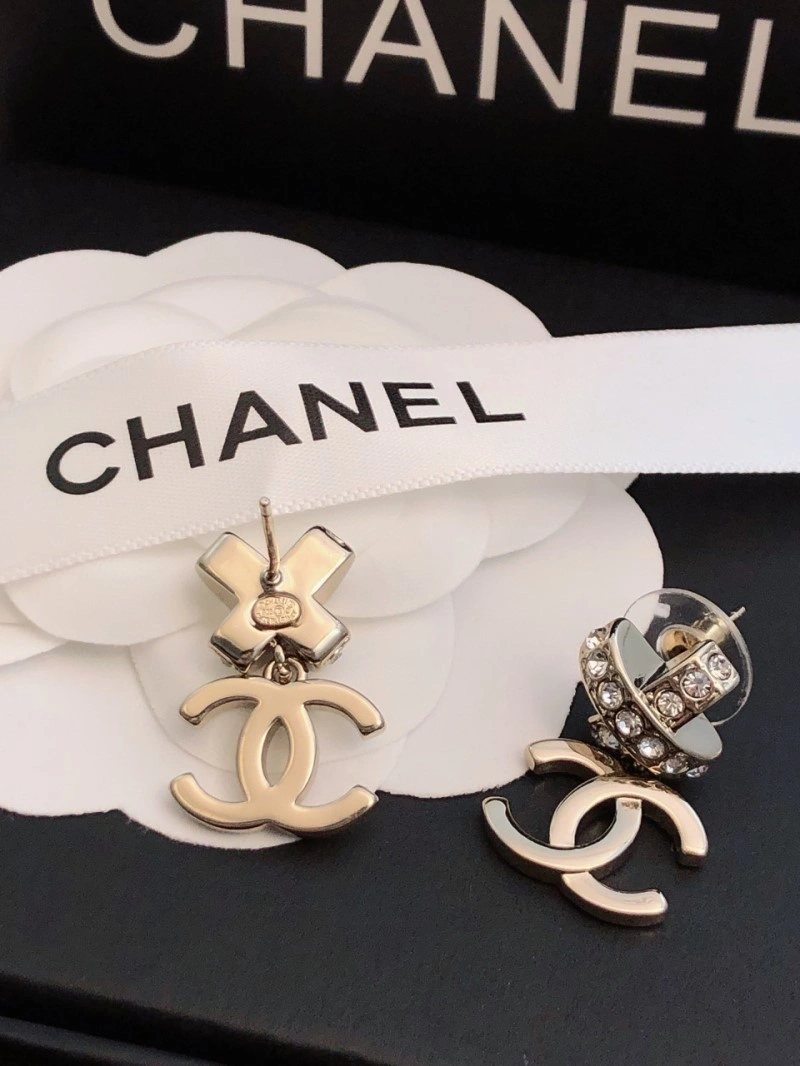 Low-cost Chanel Earrings