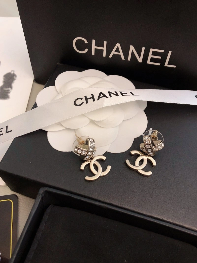 Low-cost Chanel Earrings