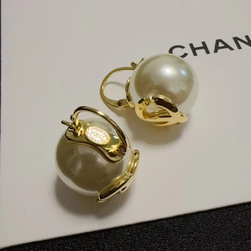 Discounted Chanel Earrings