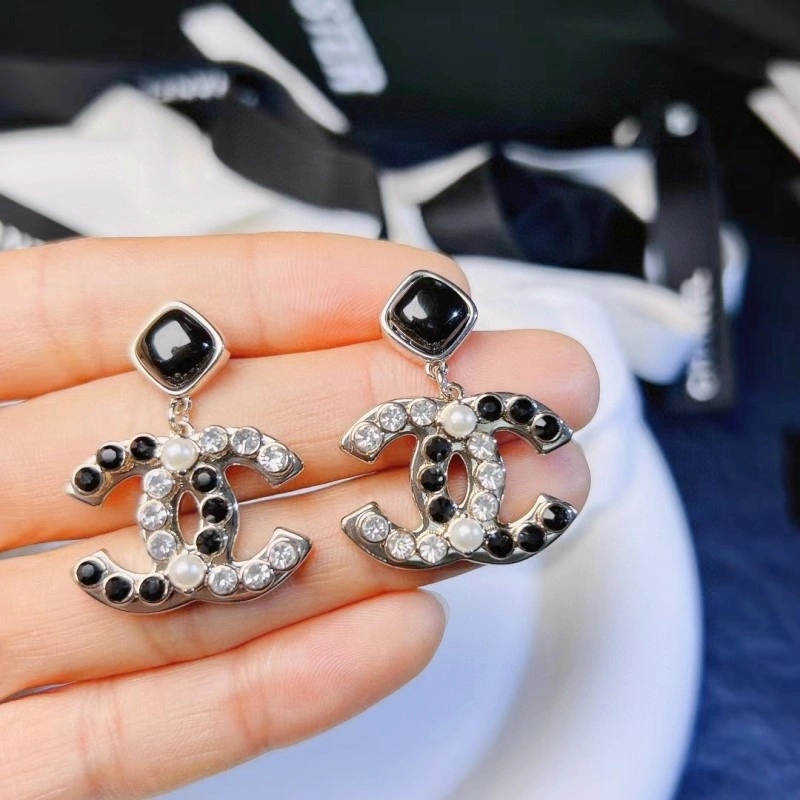 Top match Chanel Earrings