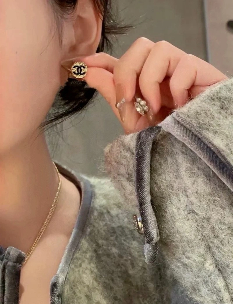 Discounted Chanel Earrings