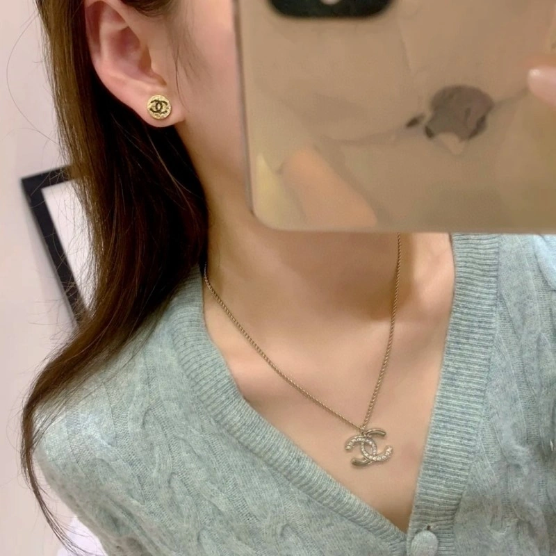 Discounted Chanel Earrings