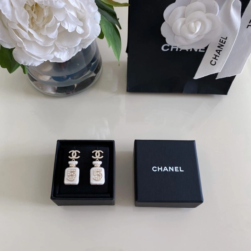 Low-cost Chanel Earrings