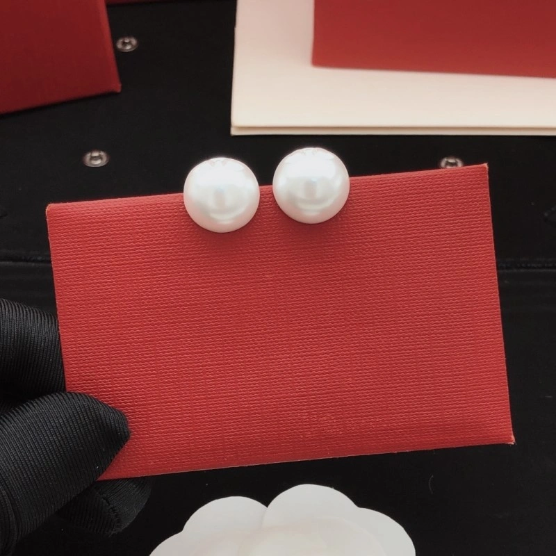 Top mirror Chanel Earrings