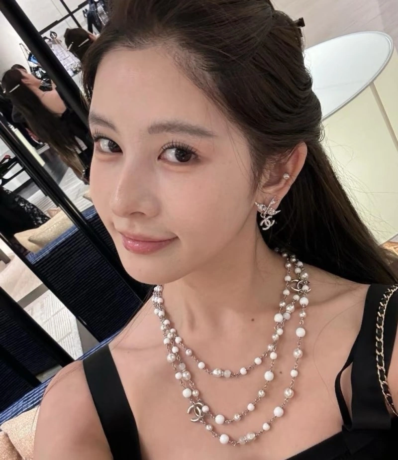 Cut-rate Chanel Earrings