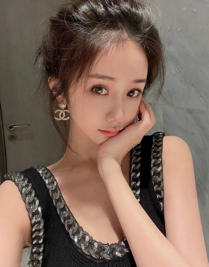 High fidelity Chanel Earrings