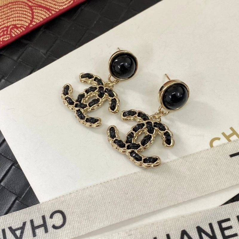 Top mirror Chanel Earrings