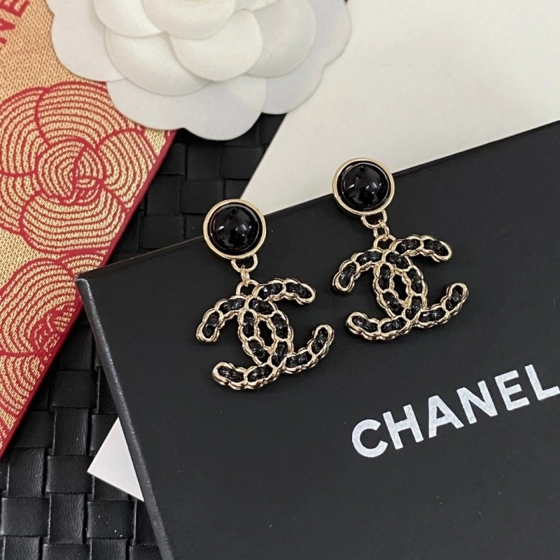 Top mirror Chanel Earrings