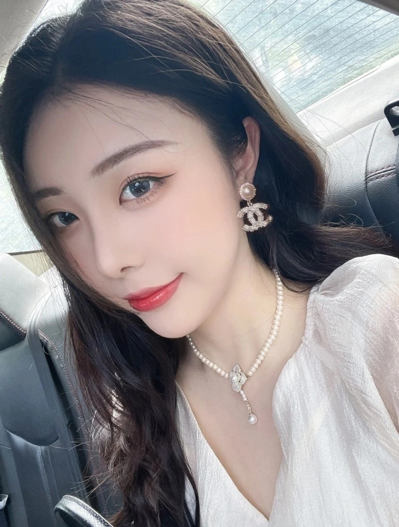 Mirror quality Chanel Earrings
