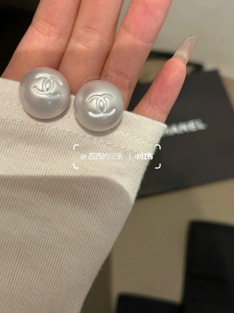 Legit Chanel Earrings