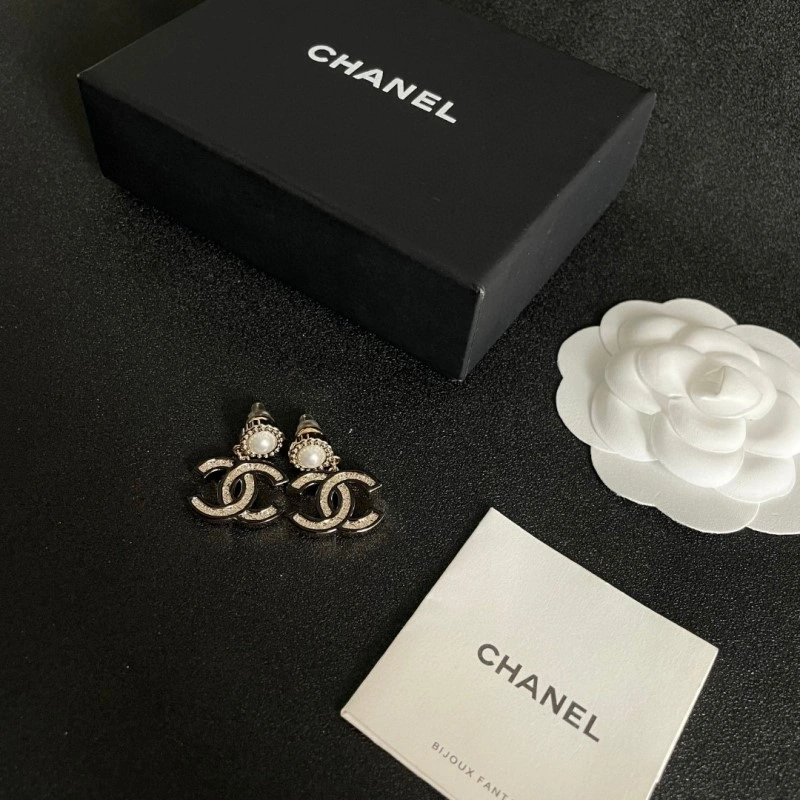 High fidelity Chanel Earrings