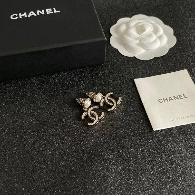High fidelity Chanel Earrings
