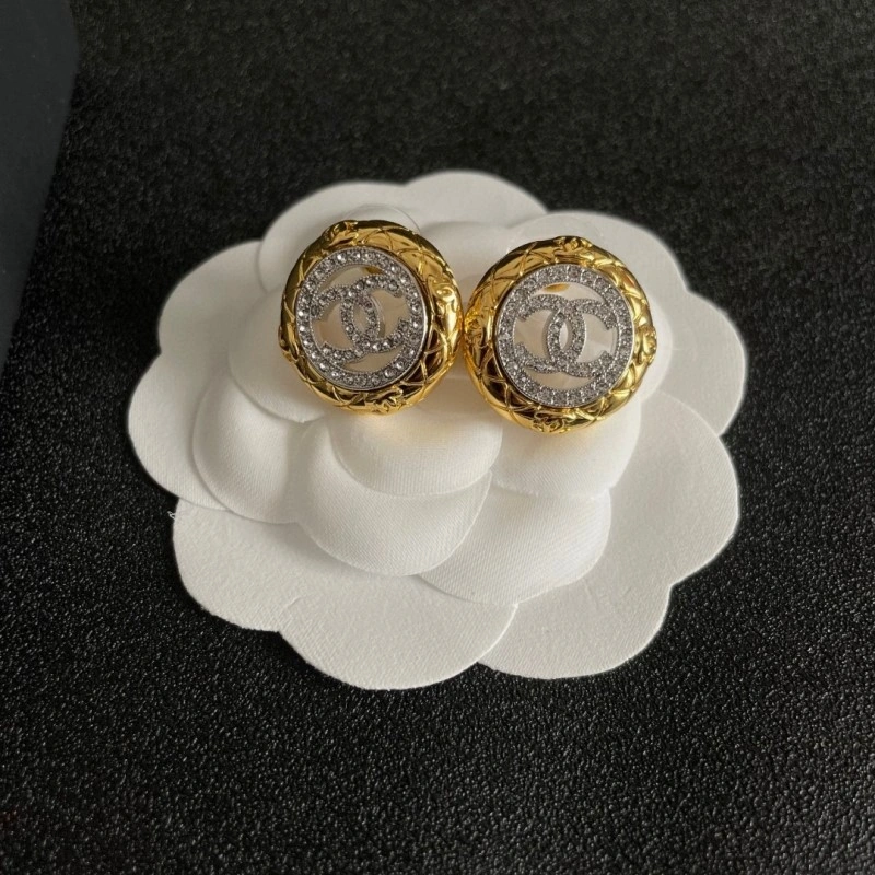 Top mirror Chanel Earrings
