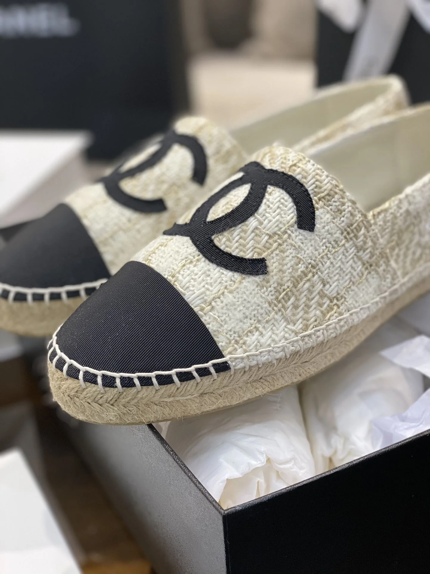 Accurate model Chanel Fishermans Shoes