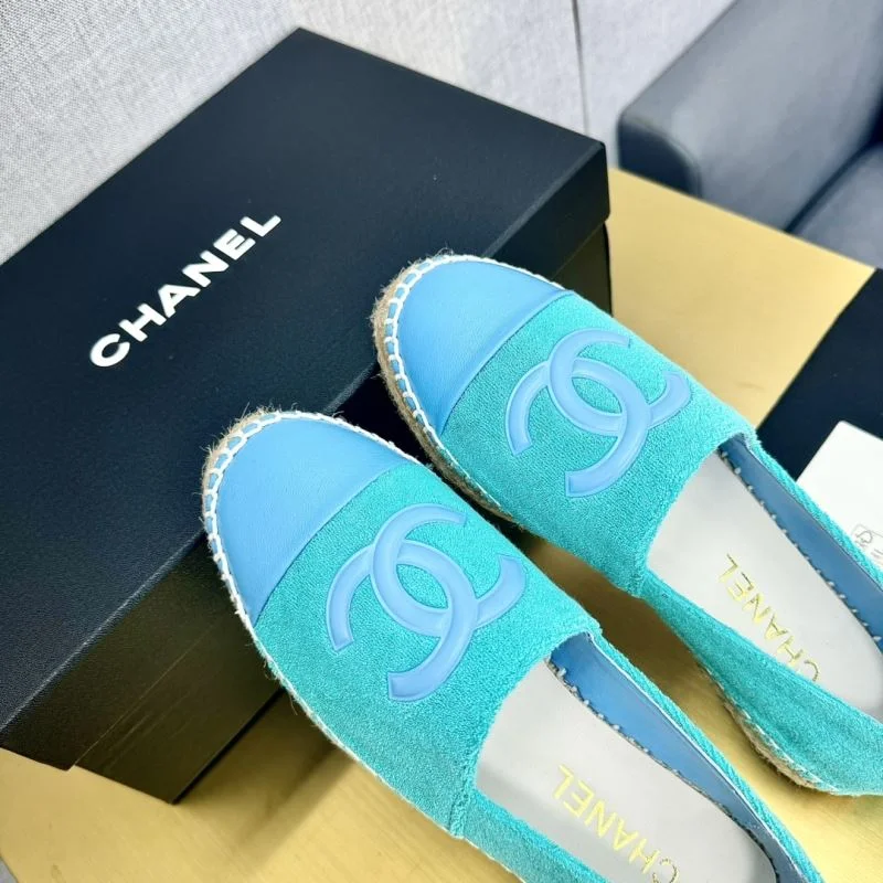 Top mirror Chanel Fishermans Shoes