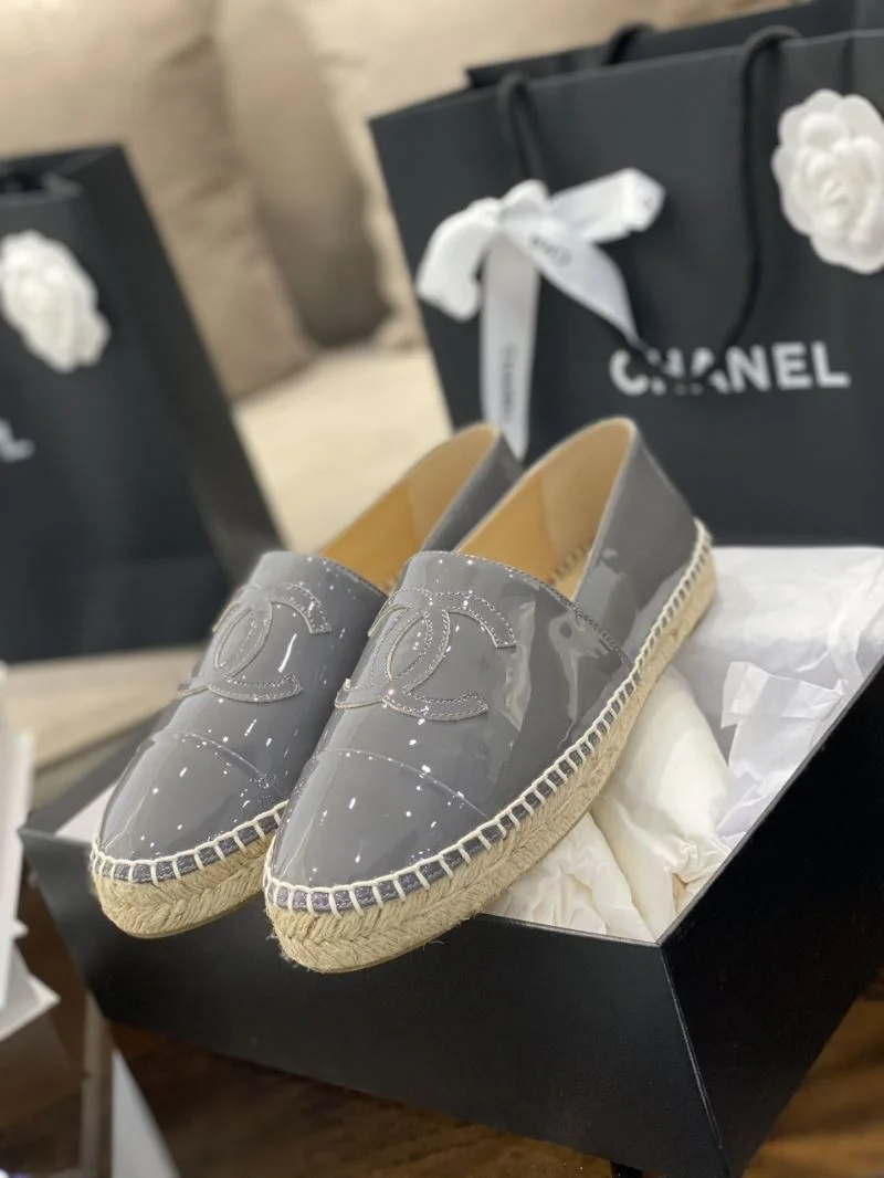 Top mirror Chanel Fishermans Shoes