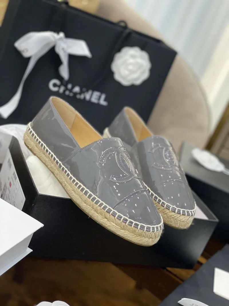 Top mirror Chanel Fishermans Shoes