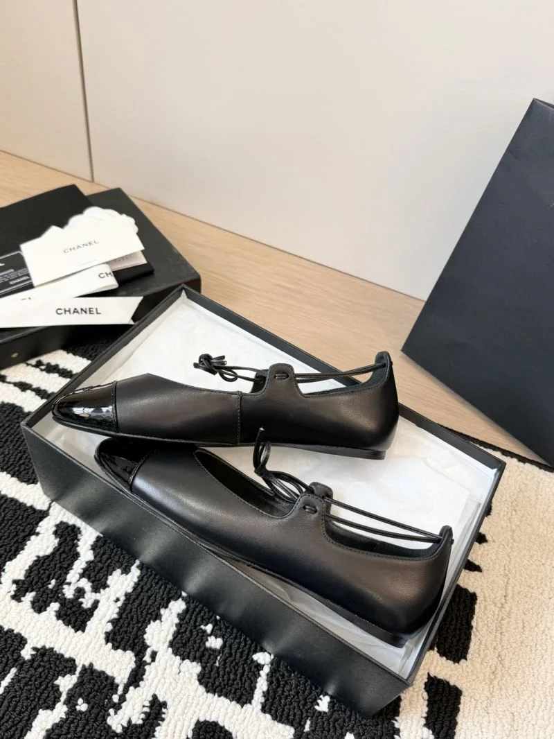 Bargain Chanel Flat Shoes
