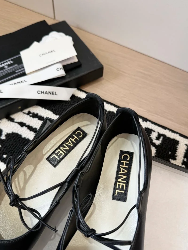 Bargain Chanel Flat Shoes