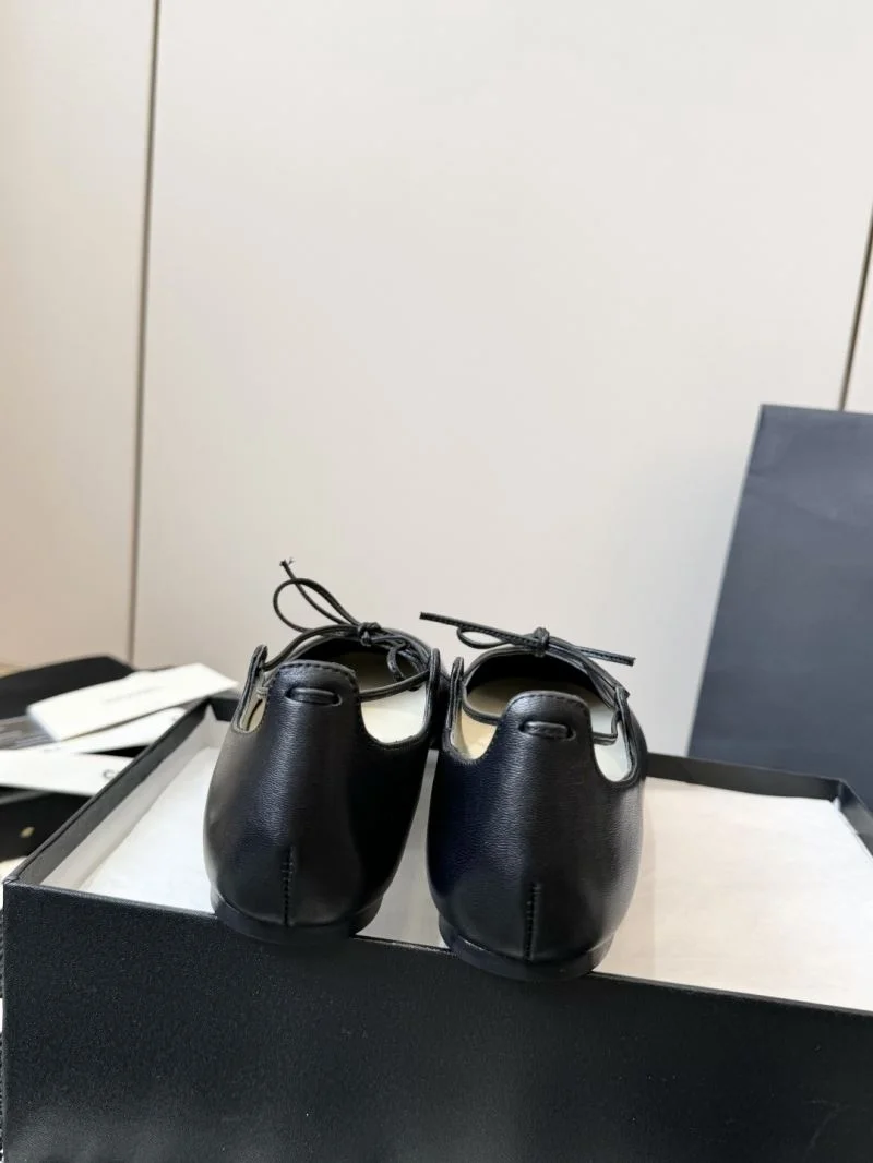 Bargain Chanel Flat Shoes