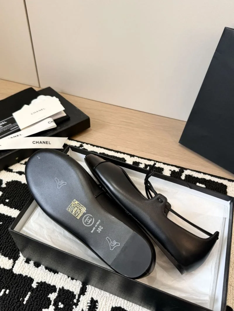 Bargain Chanel Flat Shoes