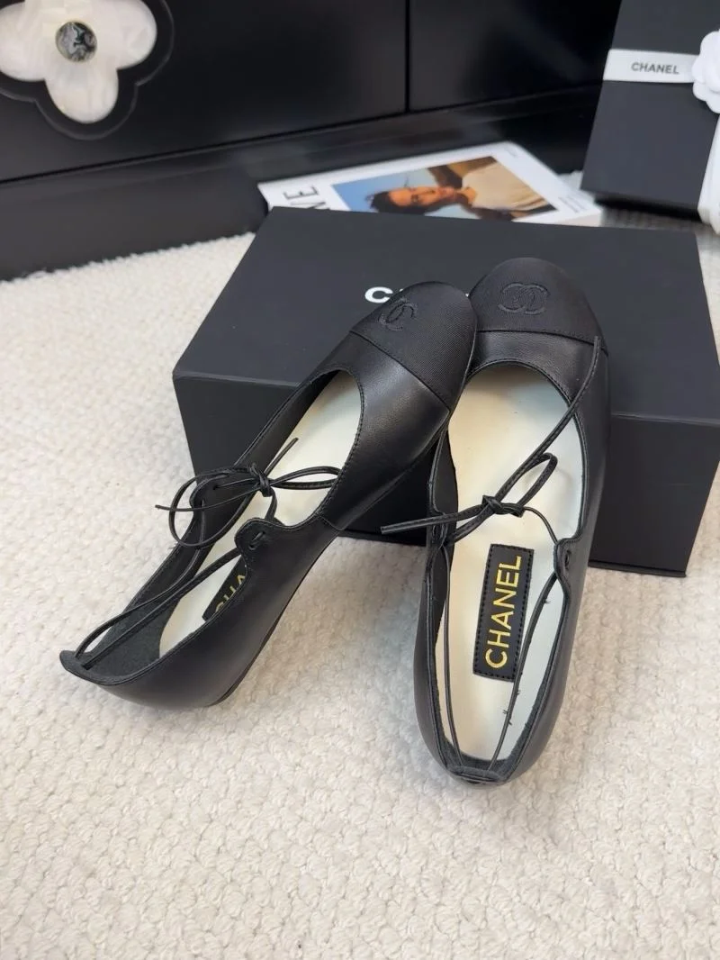 Brand-original Chanel Flat Shoes