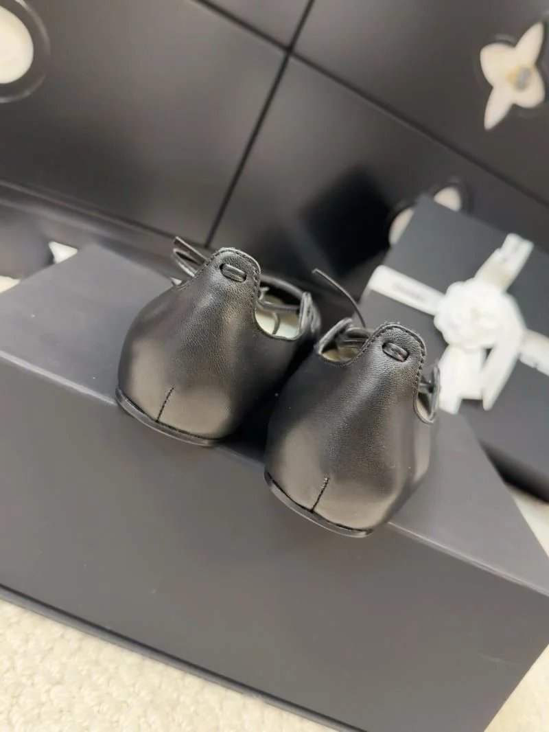 Brand-original Chanel Flat Shoes