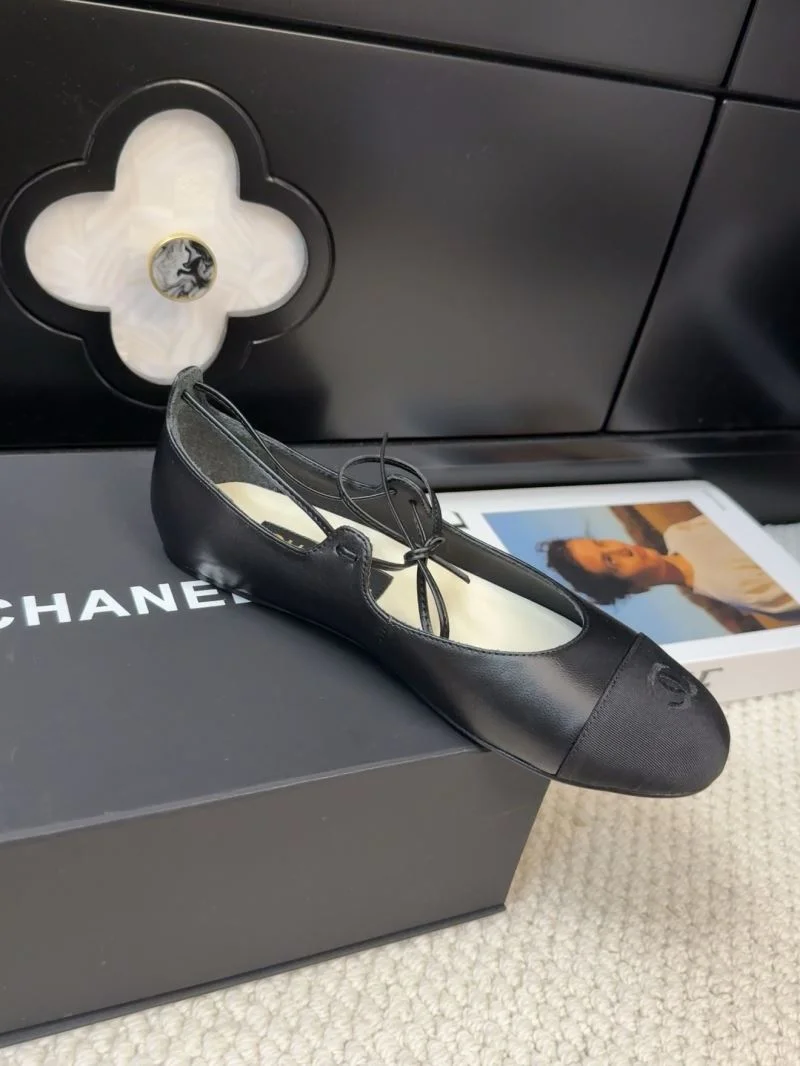 Brand-original Chanel Flat Shoes