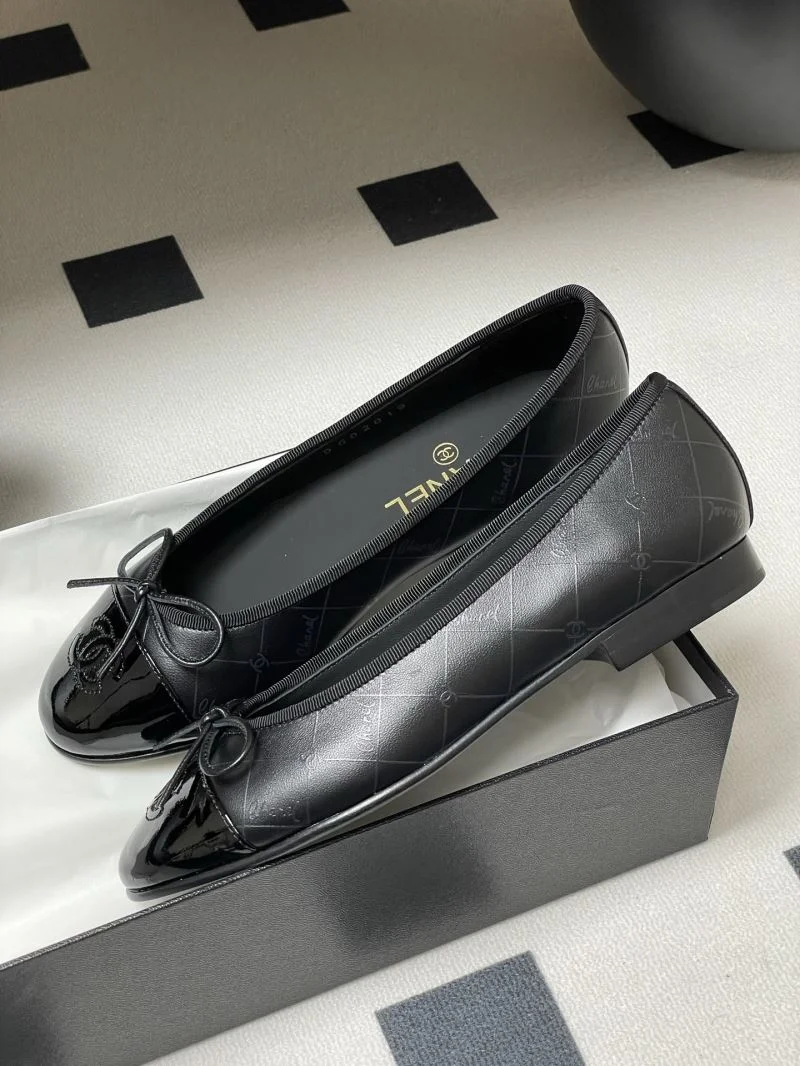 Reasonably priced Chanel Flat Shoes