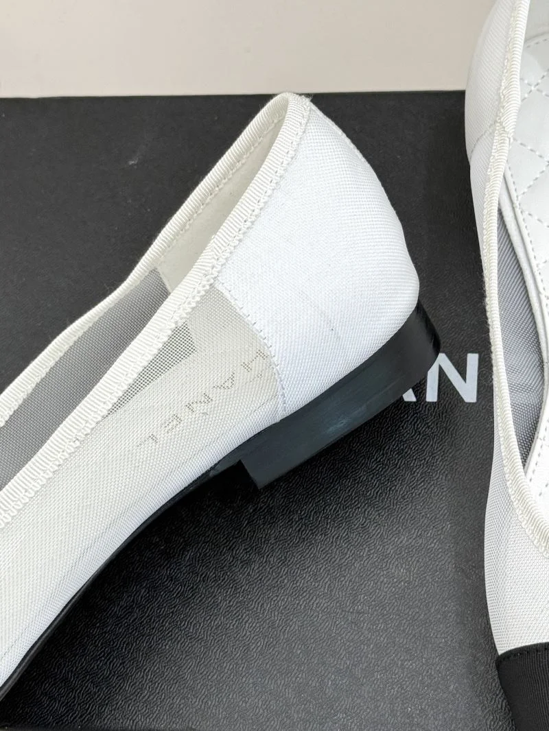 Top mirror Chanel Flat Shoes