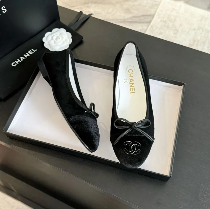 Brand-original Chanel Flat Shoes