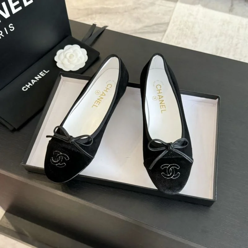 Brand-original Chanel Flat Shoes