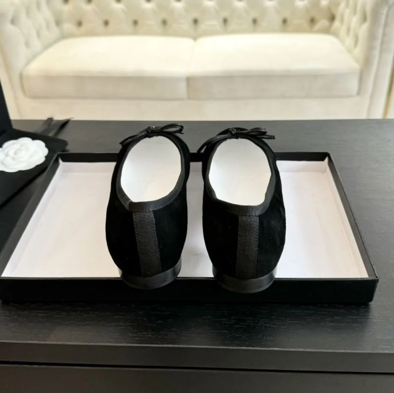 Brand-original Chanel Flat Shoes