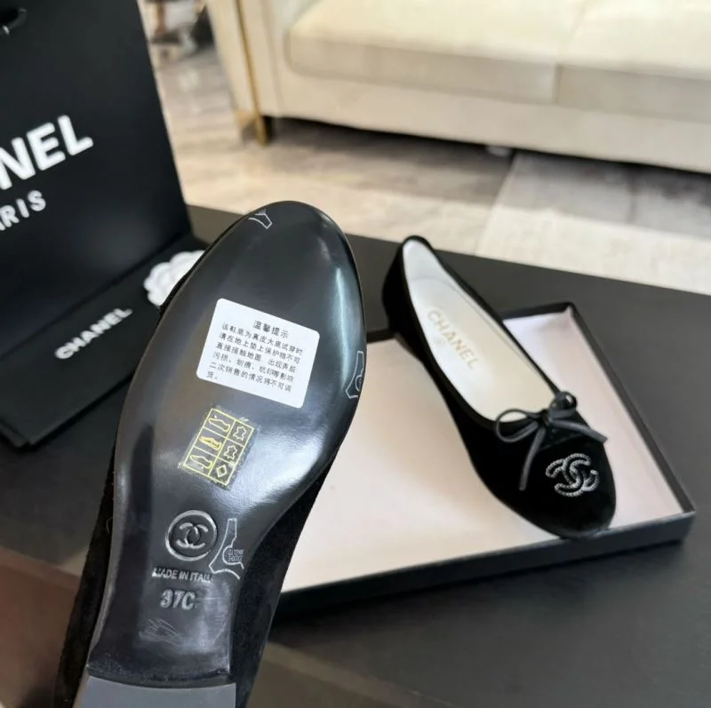 Brand-original Chanel Flat Shoes