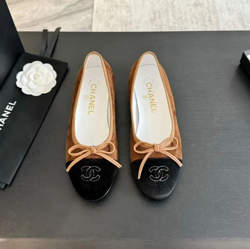 Chanel Flat Shoes