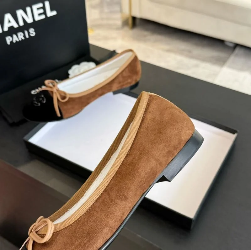 Brand-authenticated Chanel Flat Shoes