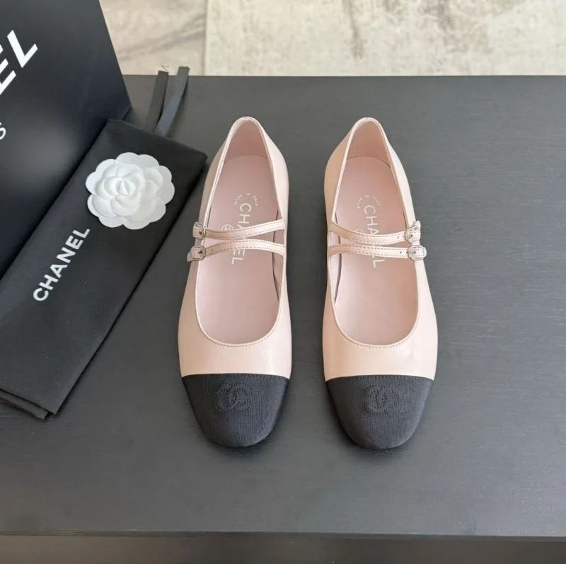 Chanel Flat Shoes