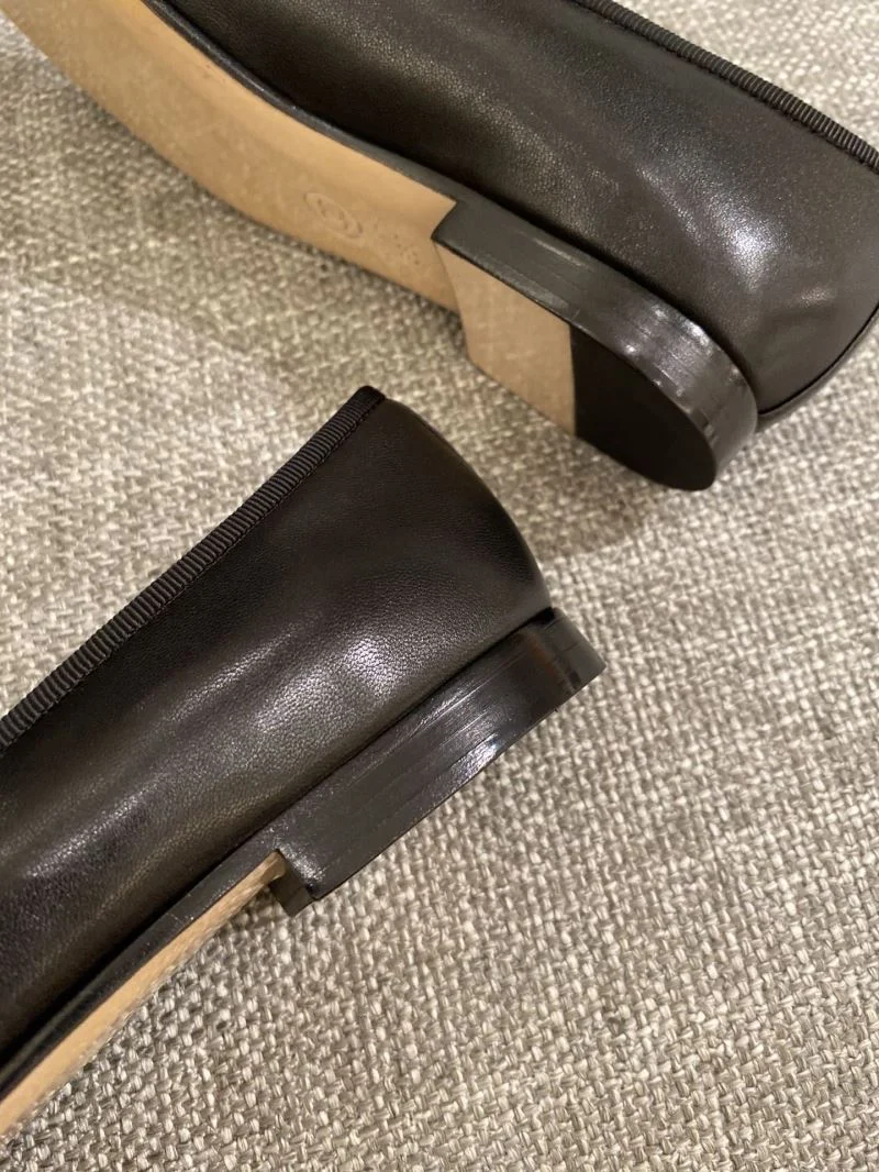 Exact replica Chanel Flat Shoes