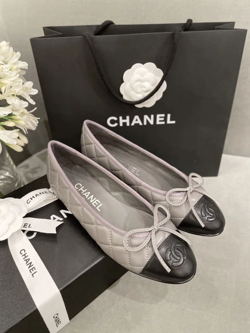 Chanel Flat Shoes