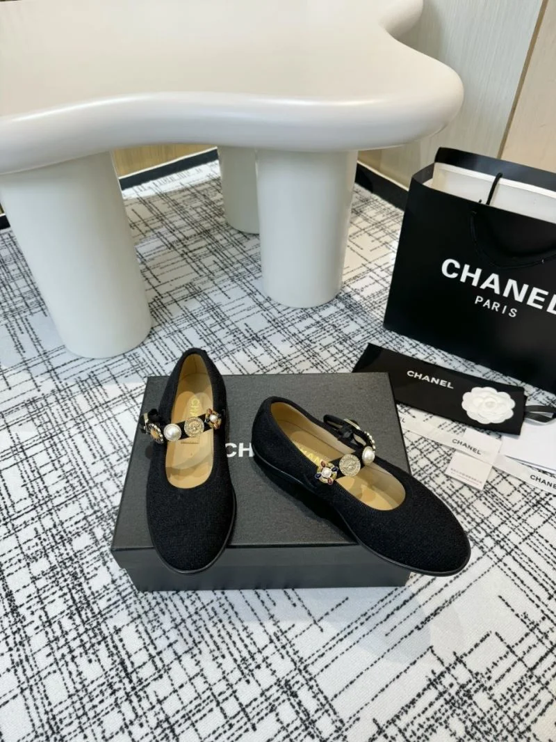 Brand-authenticated Chanel Flat Shoes
