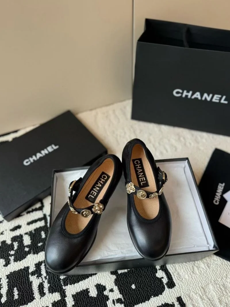 Low-cost Chanel Flat Shoes